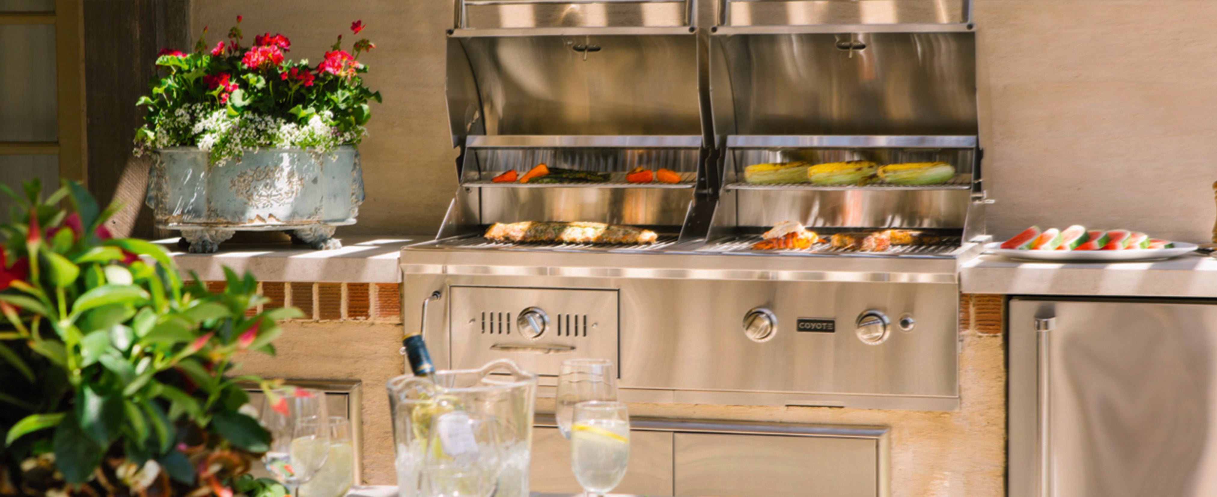 Coyote Grills, Parts, and Outdoor Kitchens — CoyoteGrill.com